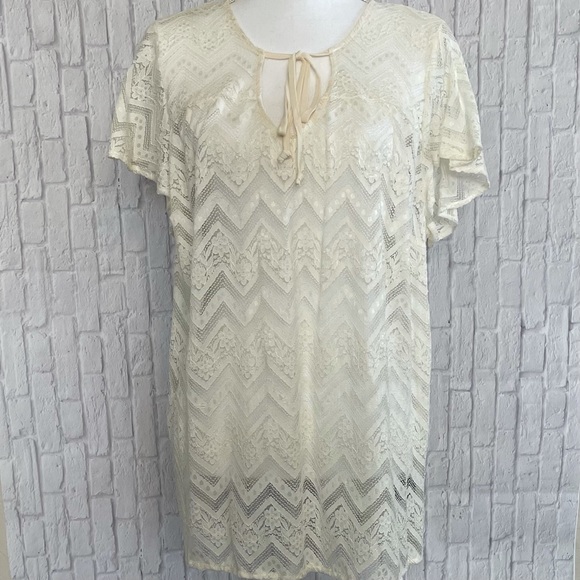 torrid | Tops | Torrid Nwt Ivory Lace Tie Lace Top Plus Size | Poshmark